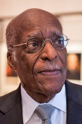 Statue unveiled in honor of judge | News, Sports, Jobs - The Vindicator